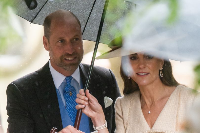 Prince William shows his 'true feelings' for Kate Middleton - and fans ...