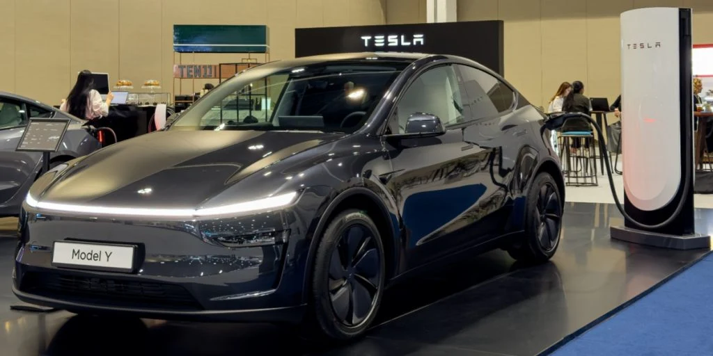 Tesla Model Y retains 99% battery capacity after 16,000 miles despite ...