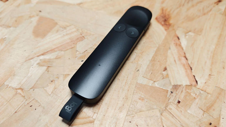 Logitech Spotlight 2 presenter review