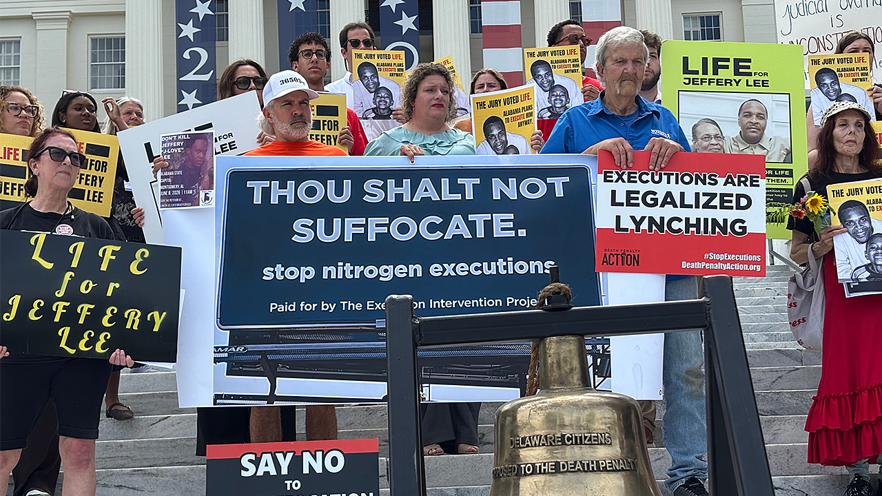 Judge blocks Alabama's nitrogen gas execution method, rules it is ...