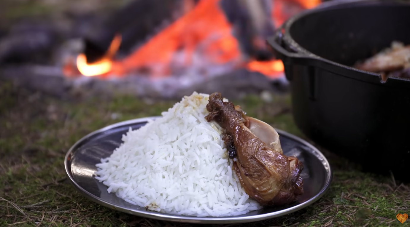 Indian curry dish in the middle of Norway's wood: Magic in a plate