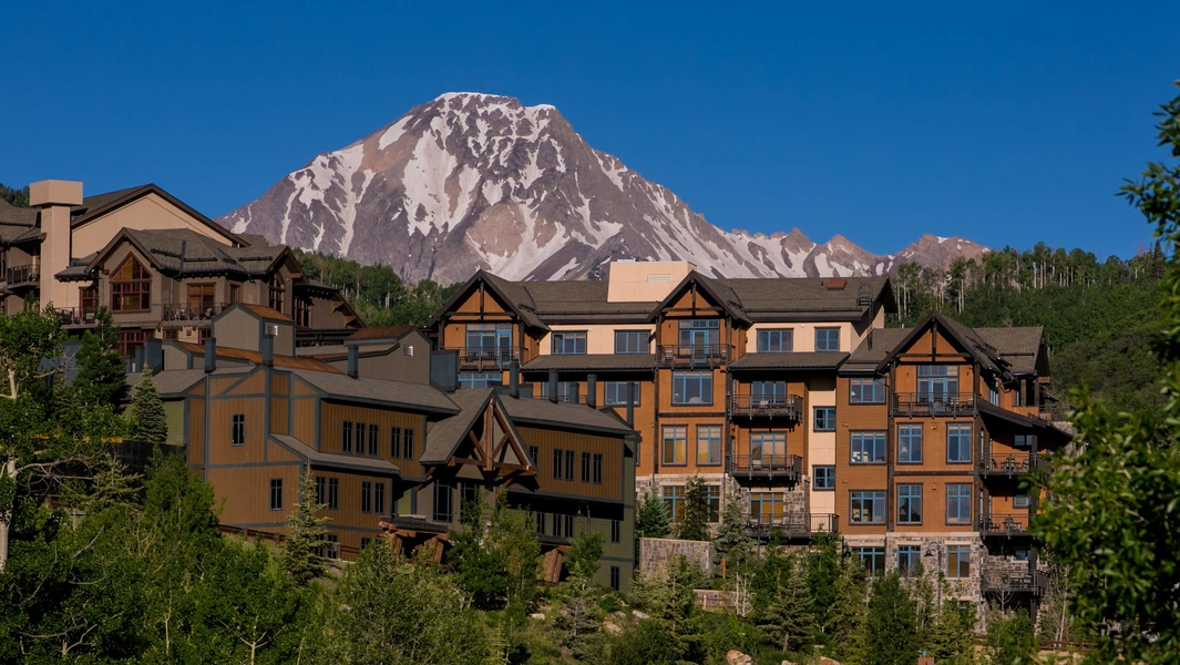 10 mountain towns with exceptional longevity and lifestyle