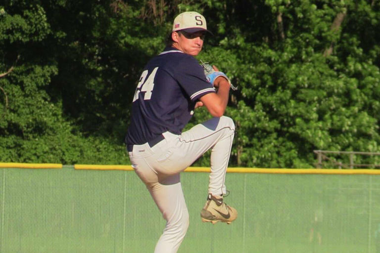 Staples and Trumbull baseball advance to the CIAC Class LL championship ...