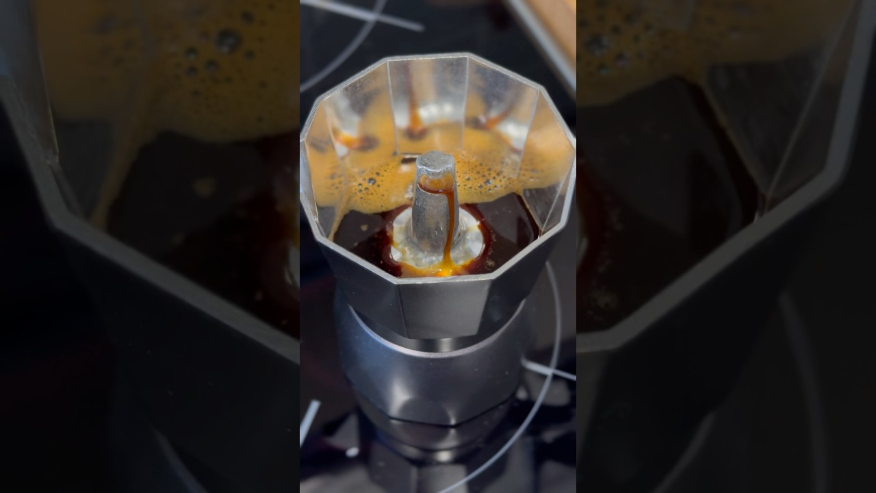 Seu café deve sair assim na cafeteira italiana Moka Bialetti