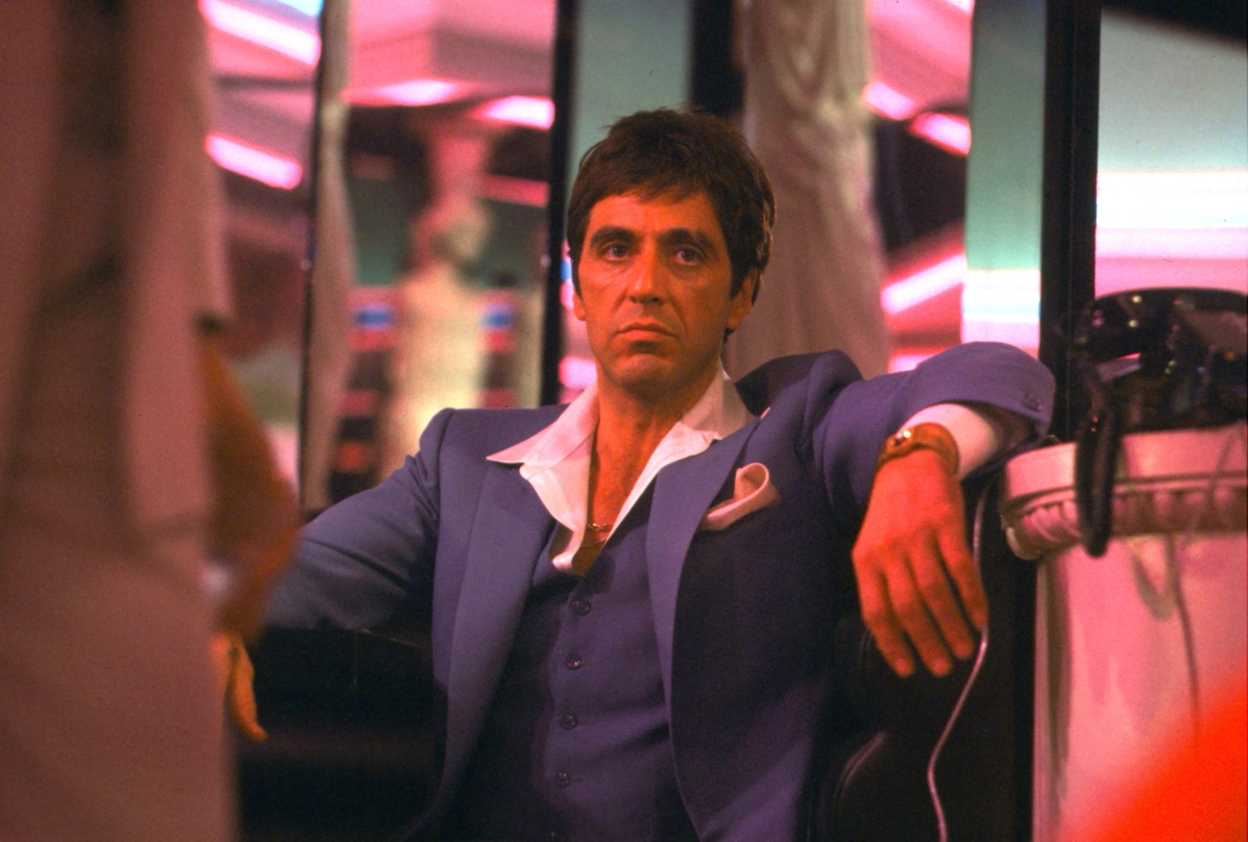 20 popular movies where just about no one survives at the end