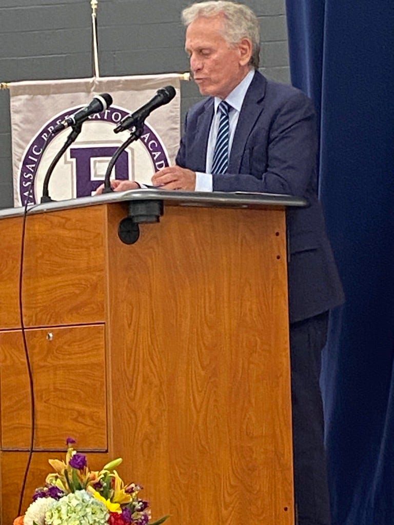 Foundation pledges $500K in college scholarships to Passaic students