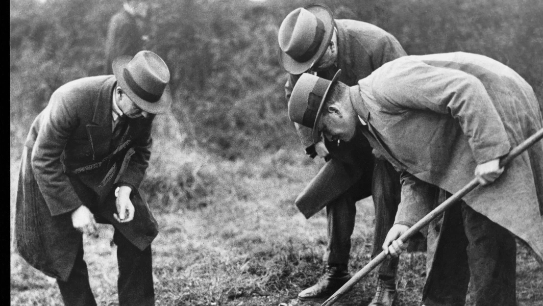 14 mind-bending detective riddles to solve