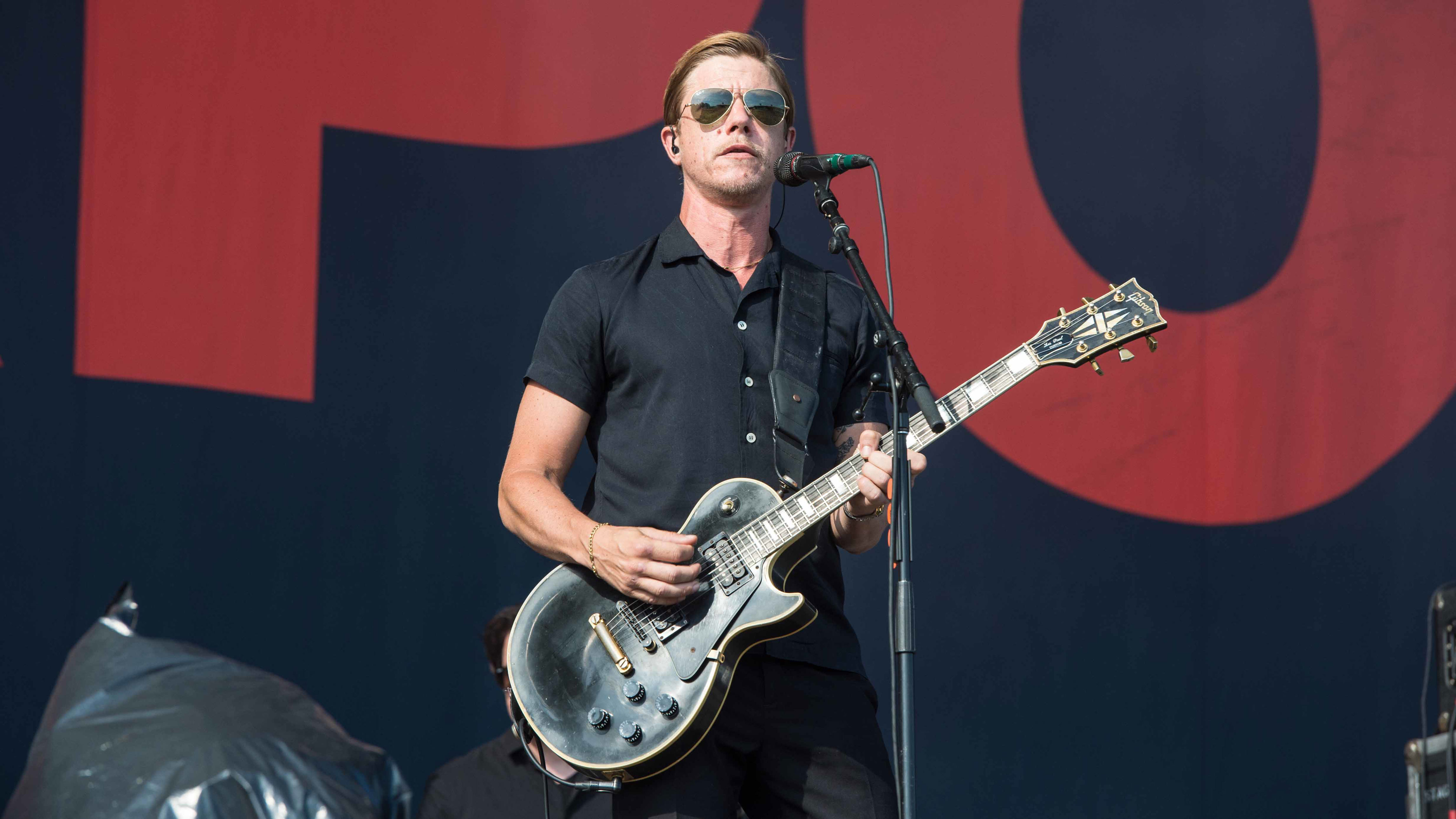 Interpol wollen, dass ihr über den neuen Albumtitel „This Mirror Weighs ...