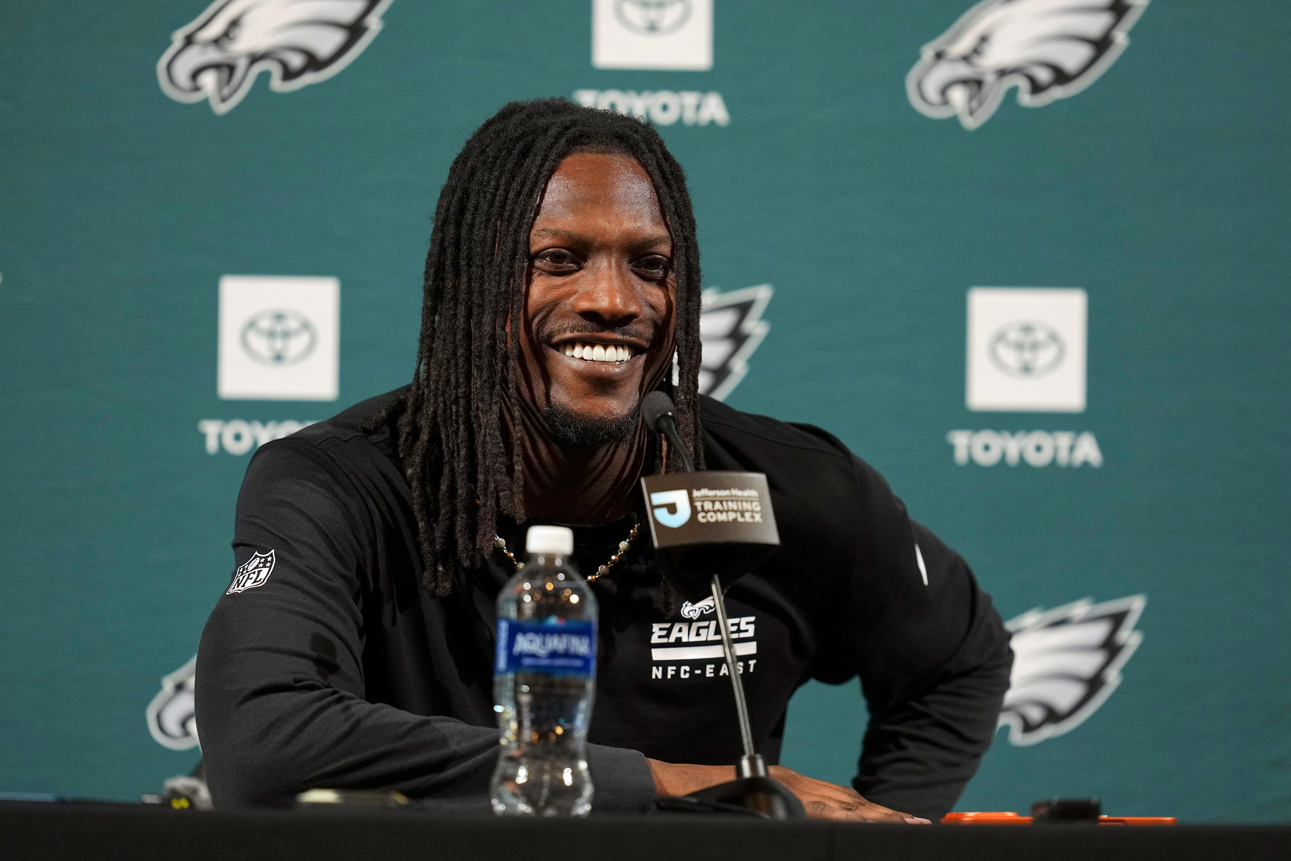 Riq Woolen is confident Eagles can have the NFL’s best secondary