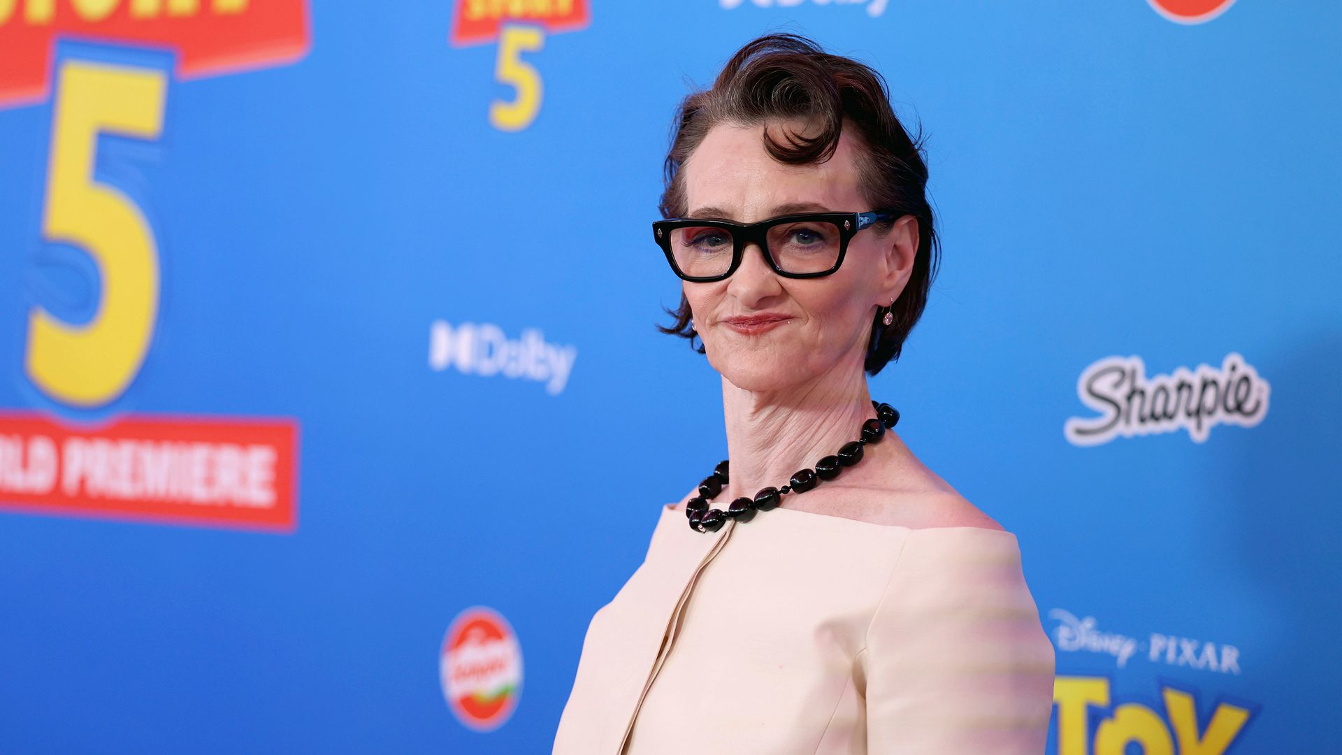 Joan Cusack taucht nach elf Jahren wieder in Hollywood auf - Premiere ...