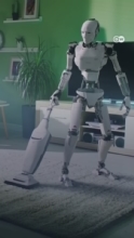 Robot vs. laundry: Who wins?