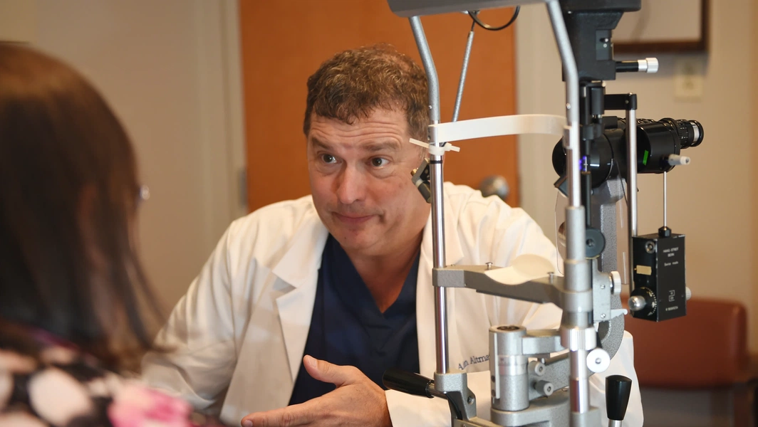 Dry eye care tips that actually work for you