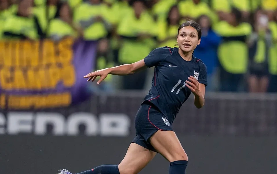 USWNT ends long Brazil drought in red-card chaos