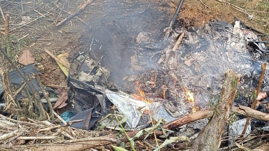 Pakistan military helicopter crash: Mi-17 chopper crashes in ...