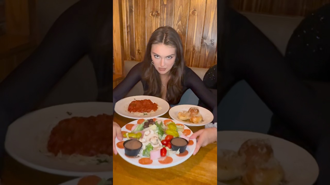 See why nothing stands between an Italian girl and her food