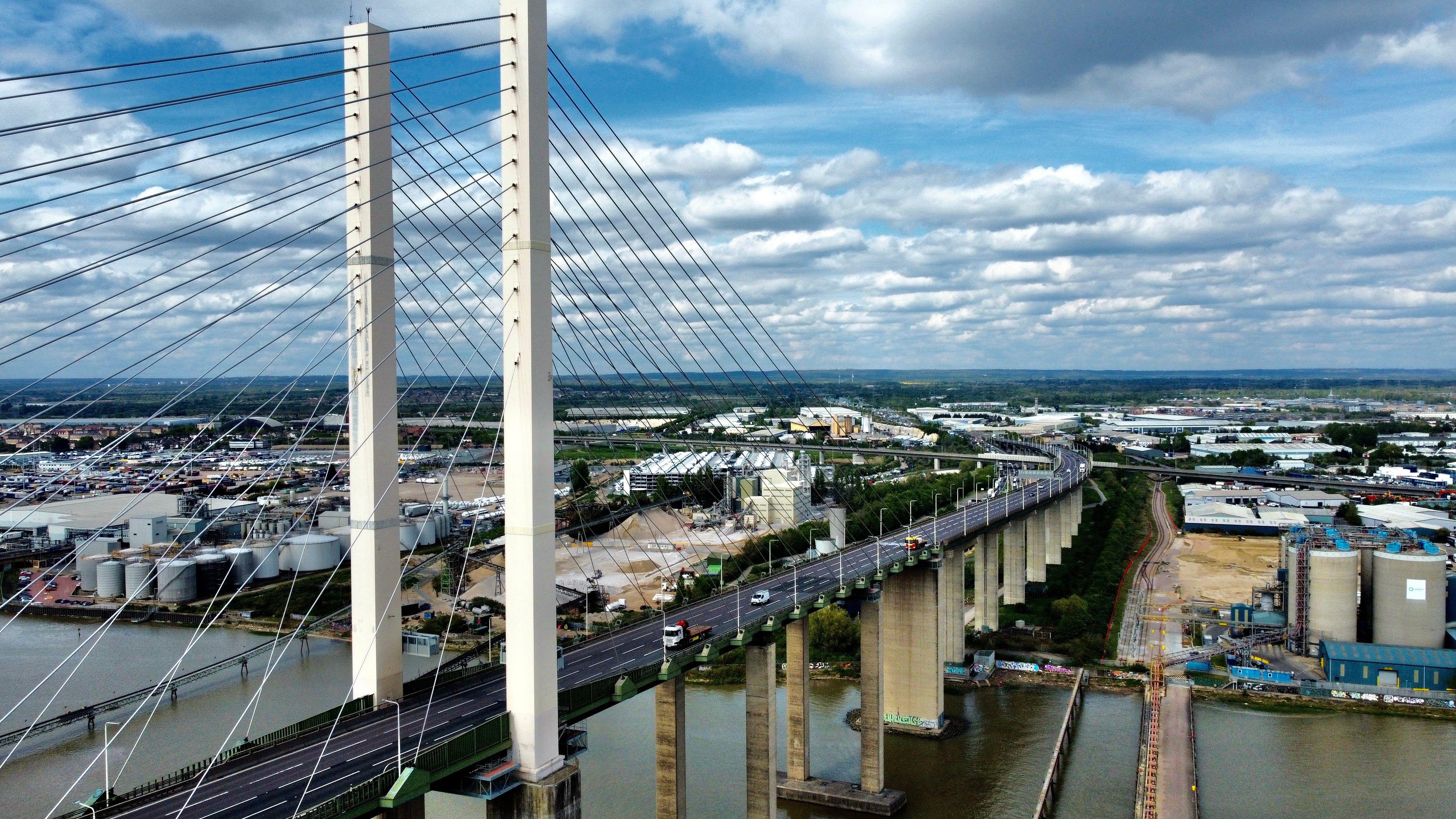 QEII bridge closed due to ongoing incident