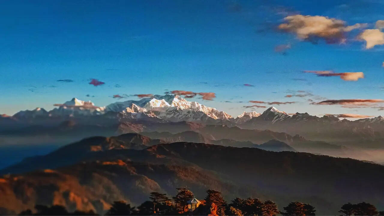 6 places in India where you literally stand above the clouds
