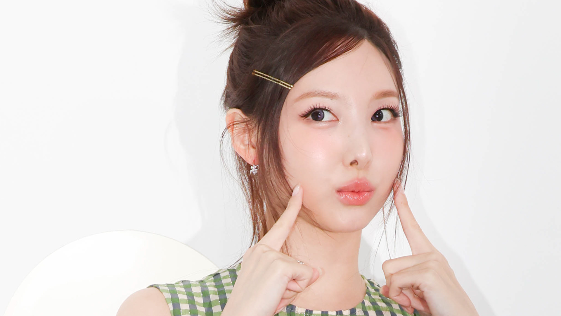트와이스 나연(TWICE NAYEON), 오늘도 미모 성수기 #트와이스 #twice #나연 #nayeon