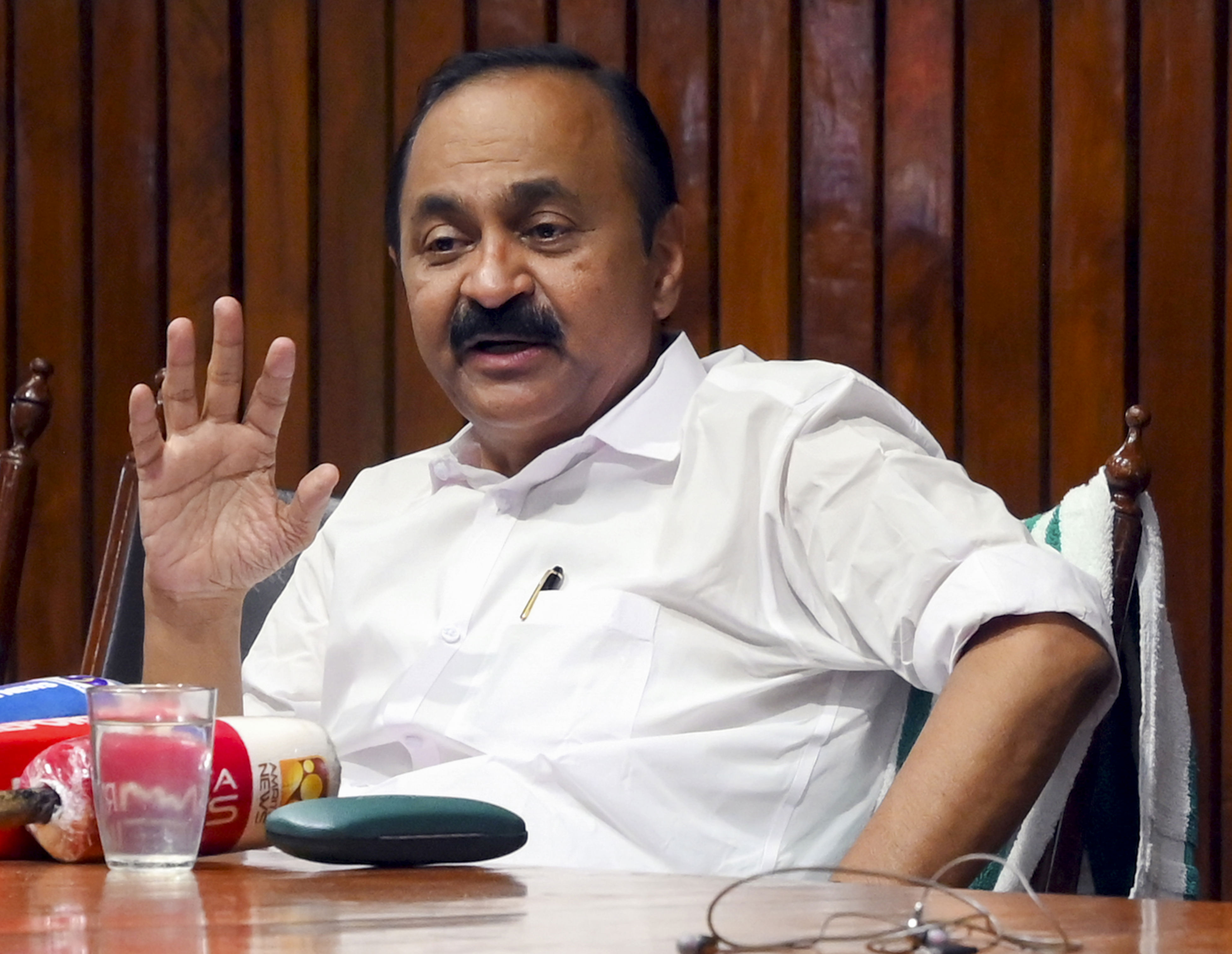 Kerala CM assures to review media restriction inside Secretariat campus