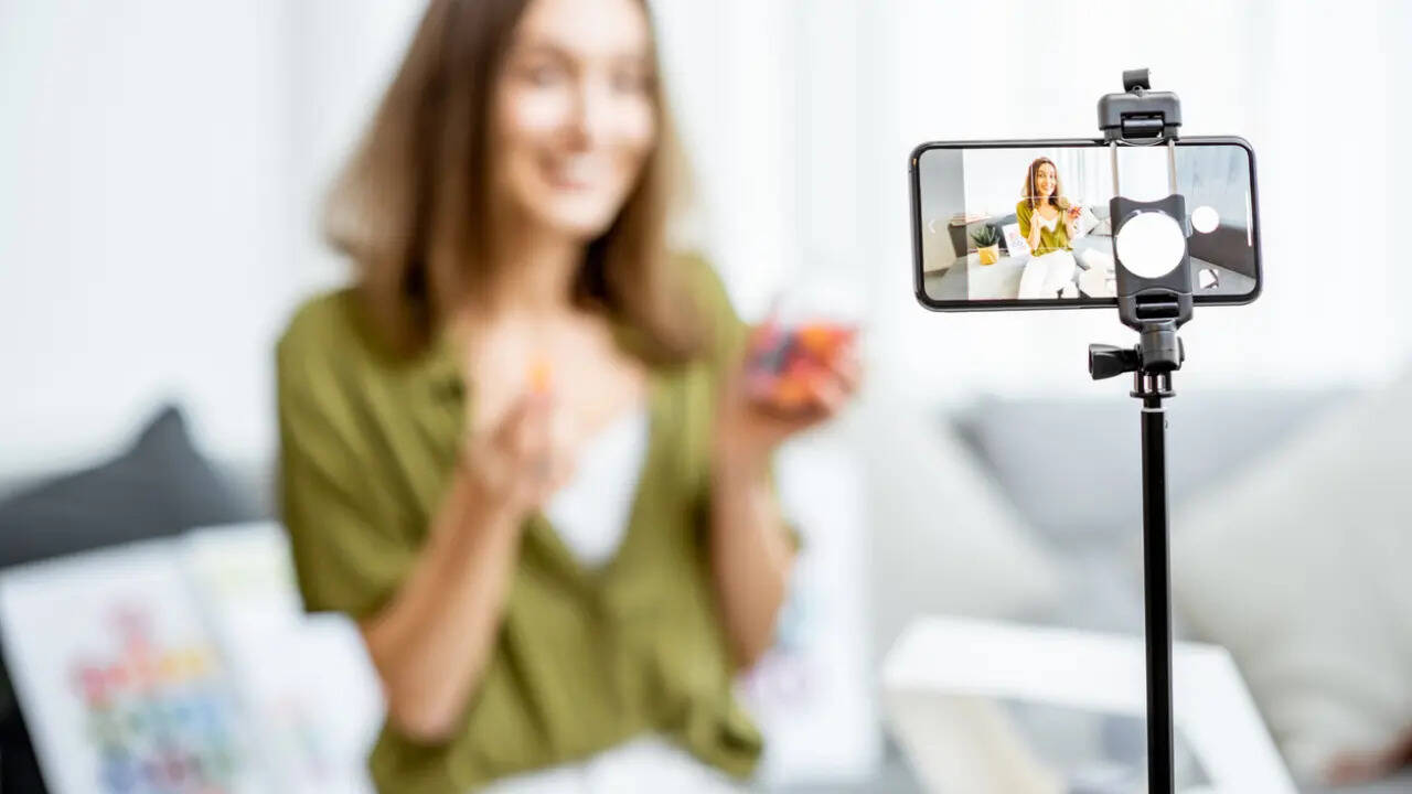 5 food influencer behaviours that are ruining the dining experience and how