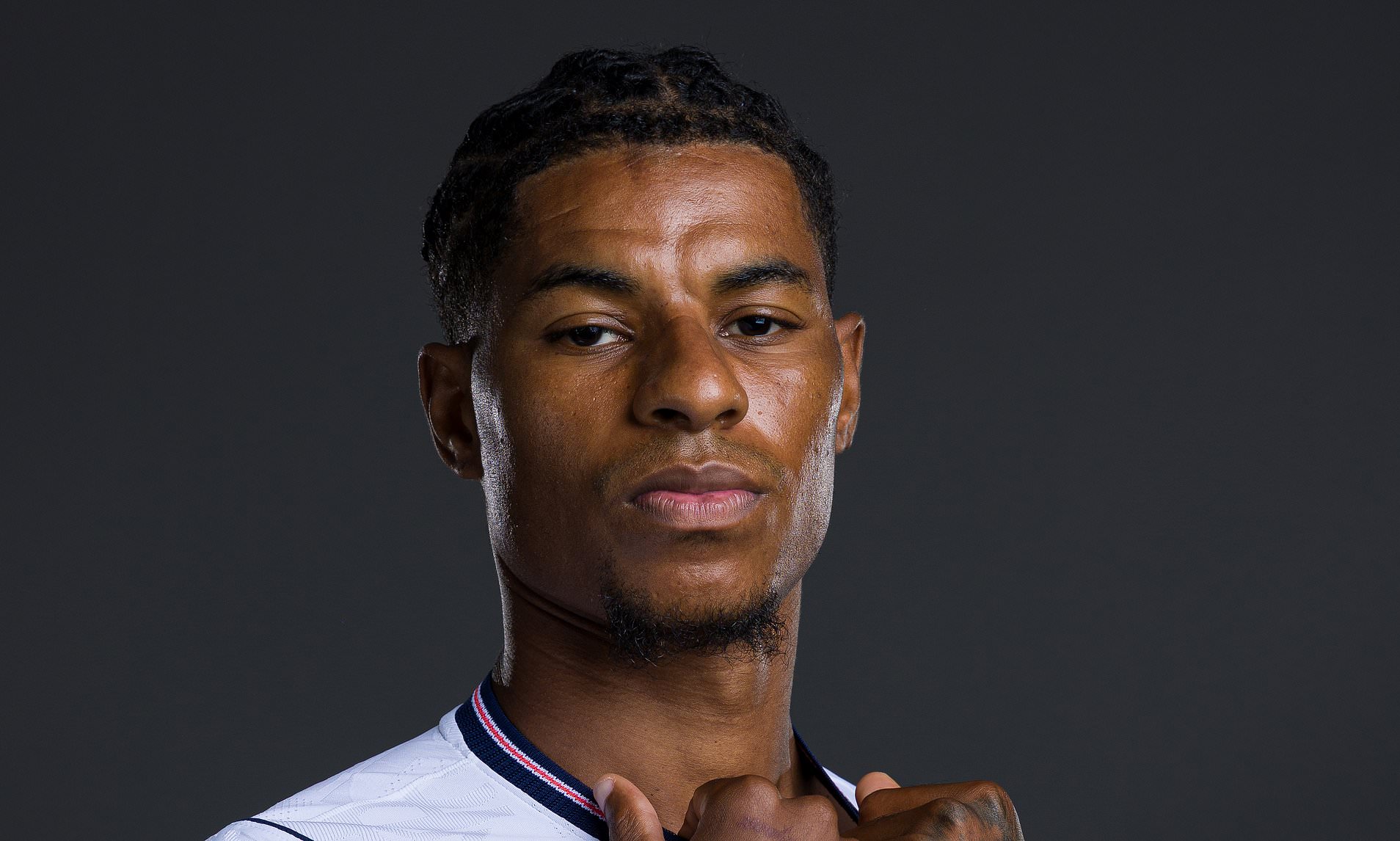 Barcelona end interest in Marcus Rashford and send him back to Man ...