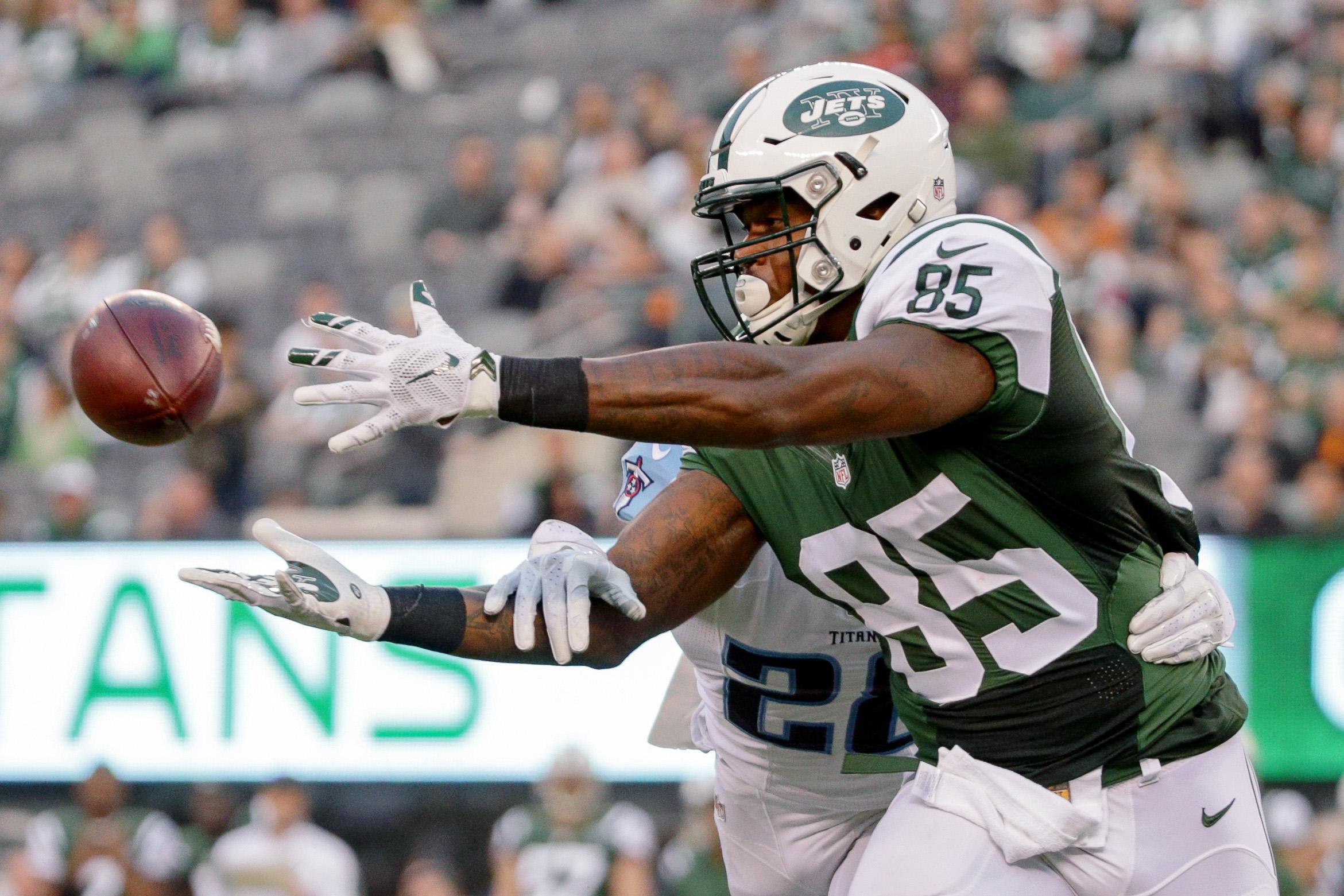 New York Jets flight connections 06/10/26