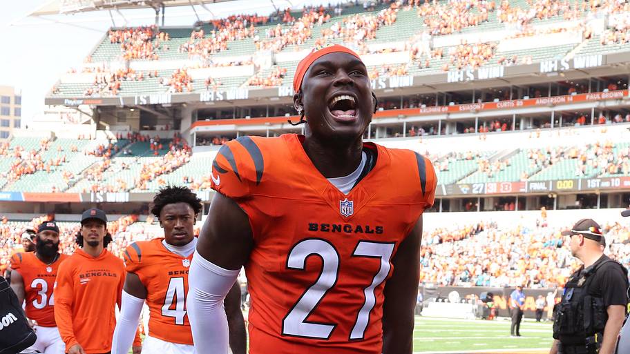 Jordan Battle hammers home big individual goal for rest of 2026 NFL ...