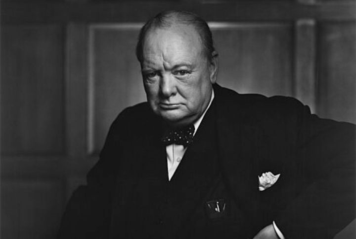 These 10 famous personalities struggled with undiagnosed bipolar disorder