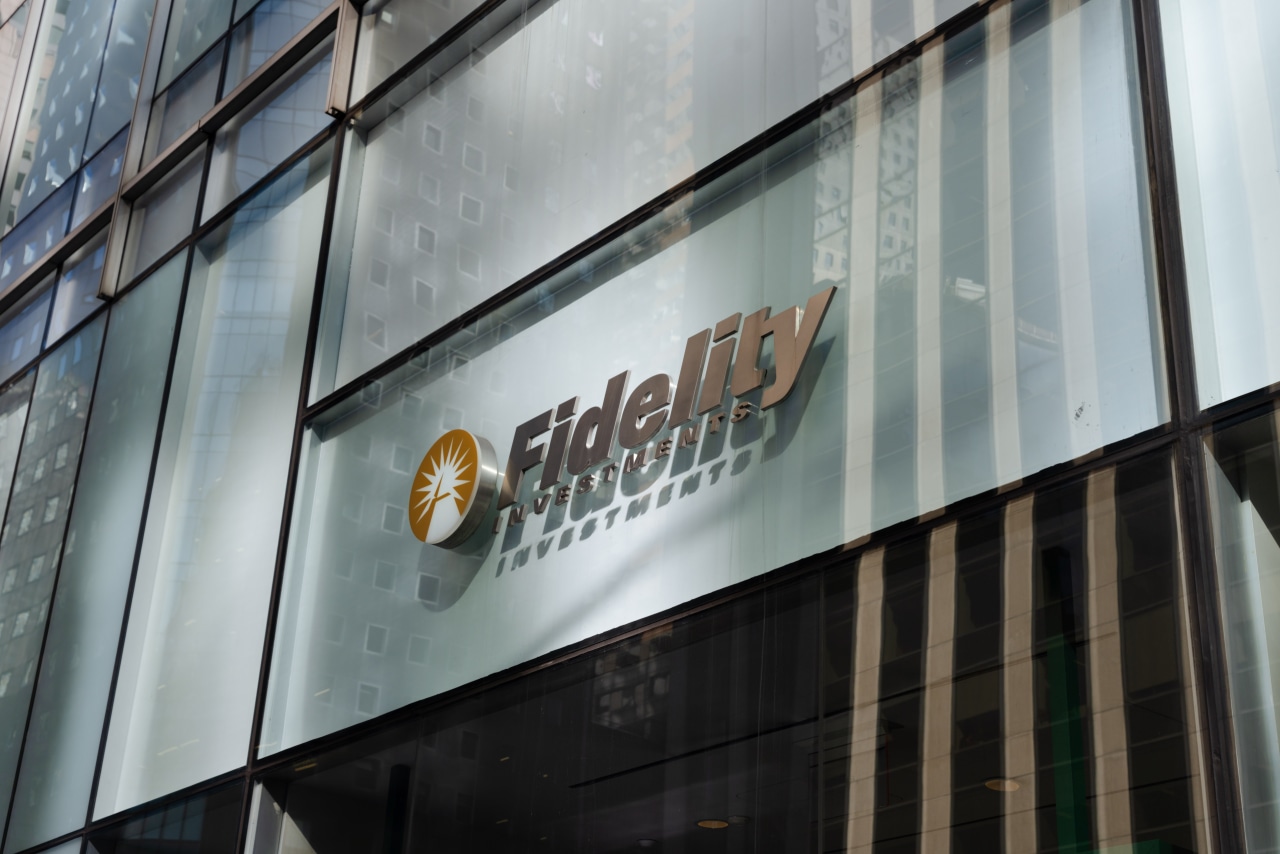 Fidelity bets people want their 401(k)s to look more like pensions