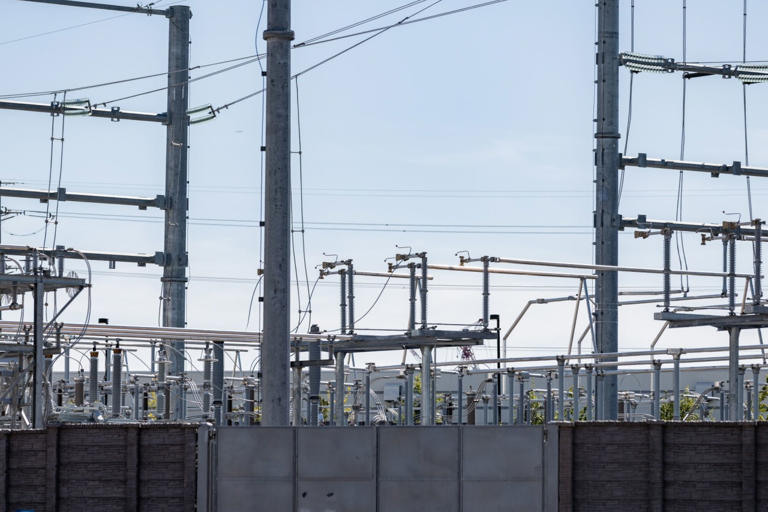 Now is a good time to buy into America’s mega utility merger