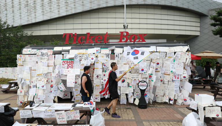 Sports officials, athletes, police frustrated as right-wing election ...