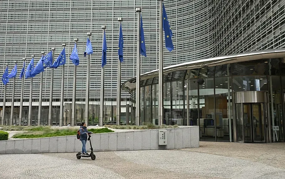 EU and South Korea sign digital trade deal, boost security