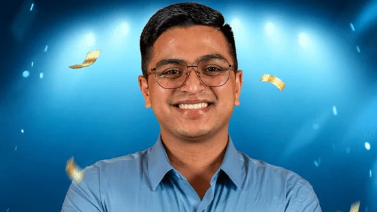 Security guard wins Rs 78 crore UAE lottery, plans to buy Thar and ...