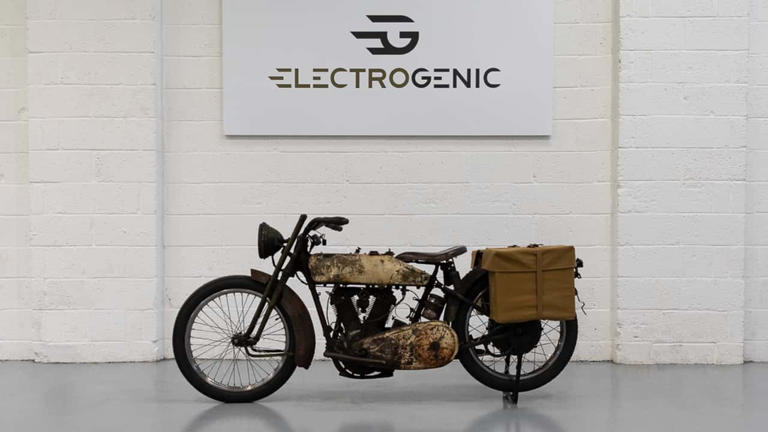 Actor Jason Momoa now has a plug-in-hybrid Harley-Davidson and it's ...
