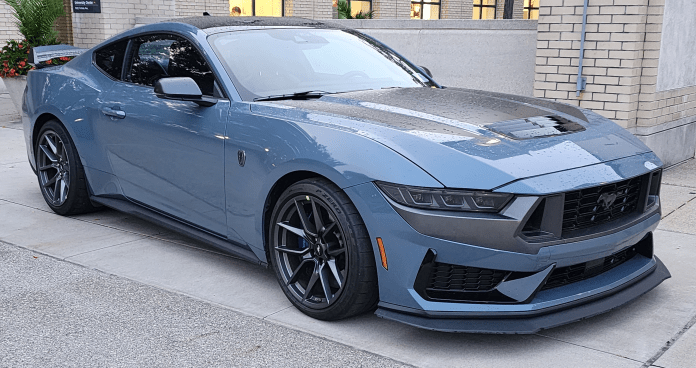 Mustang Dark Horse SC puts a supercharger where the gap was