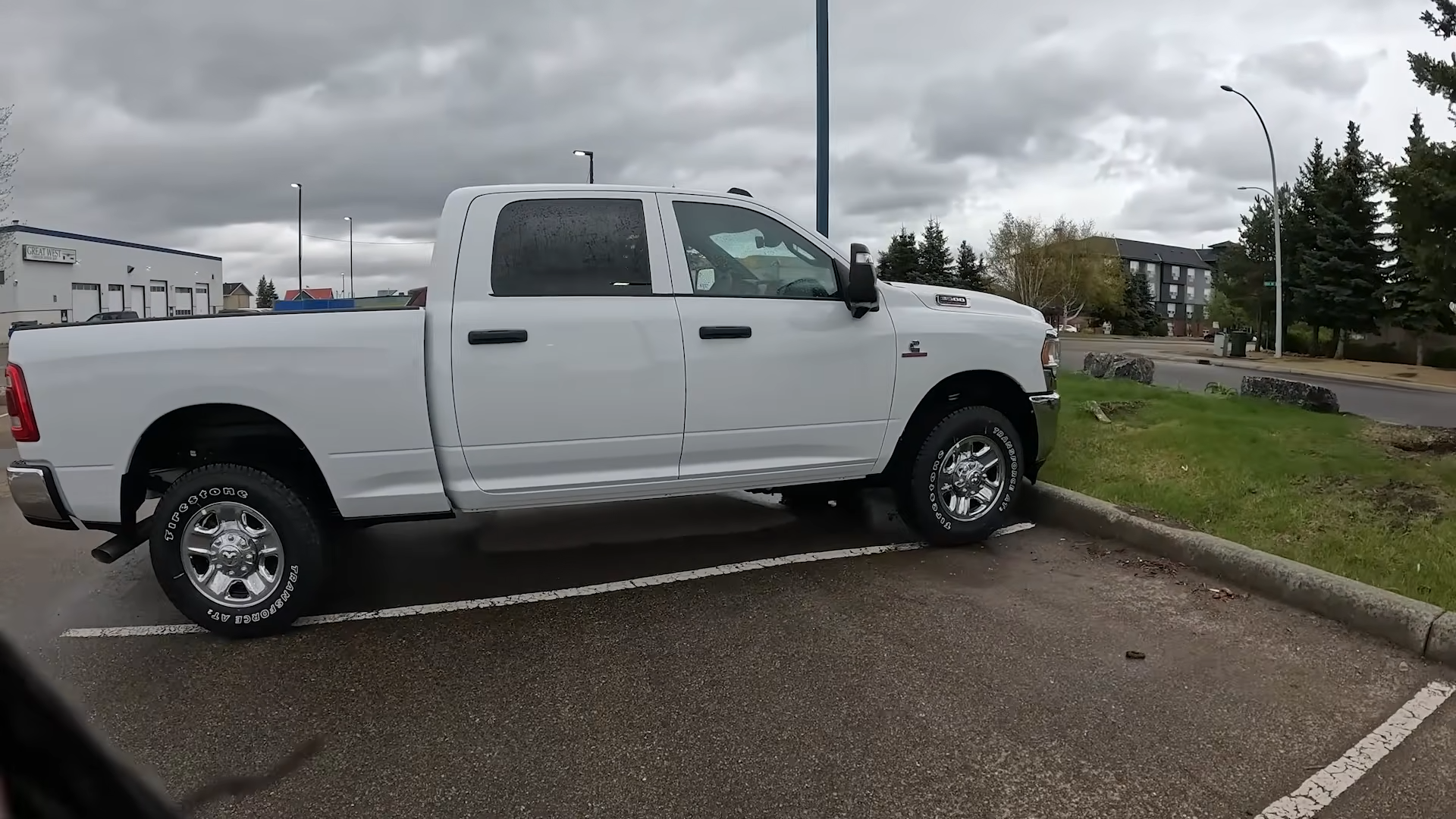 Ford is shutting down production - and dealers are getting desperate