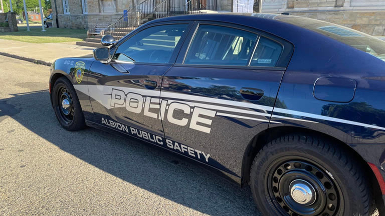 Missing Albion teens initially thought to be armed found safe, did not ...