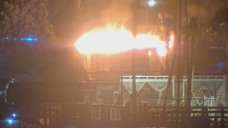 Crews responds to fire at abandoned motel on Clearwater Beach
