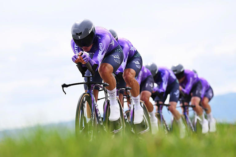 UCI rakes in €10,000 in fines on expensive day at Tour Auvergne-Rhônes ...