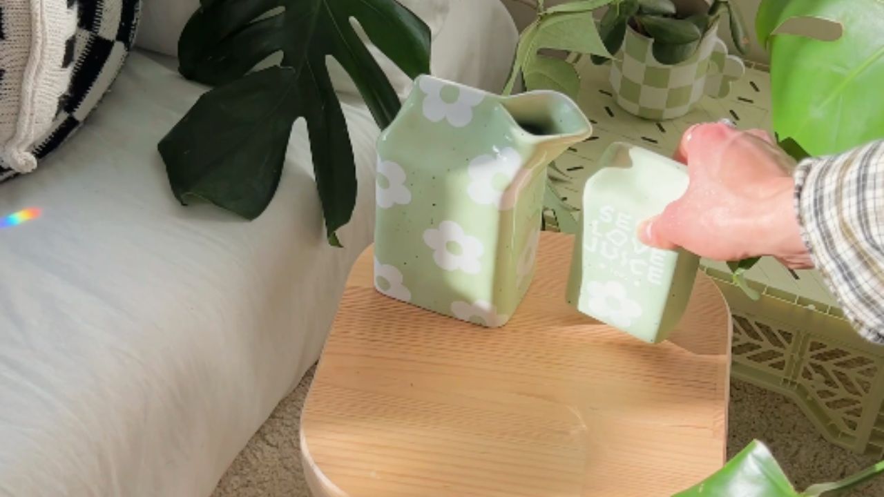 Skilled potter designs exceptional-looking juice box vases from air ...