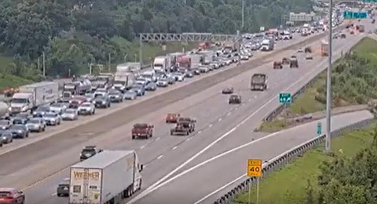 NB I-435 closed near Raytown Road after vehicle hits, kills pedestrian