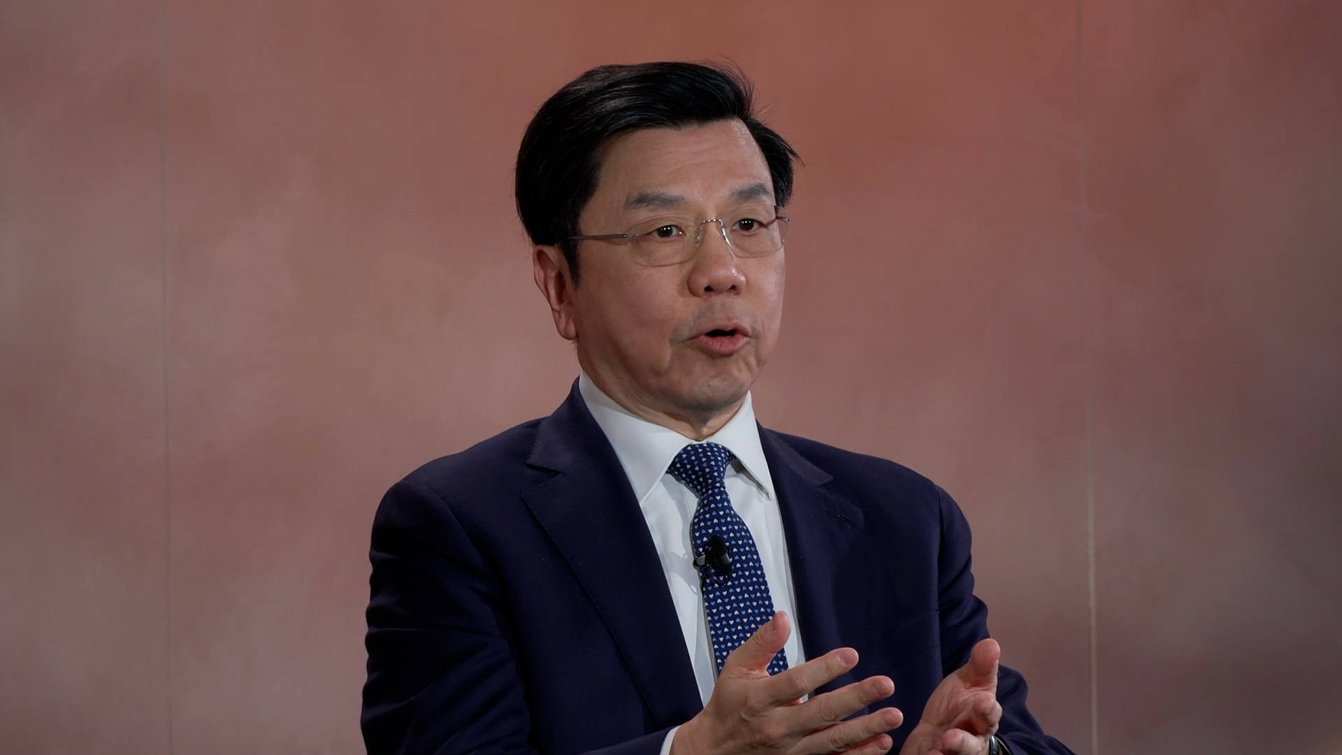 Kai-Fu Lee: The US and China are winning different AI races
