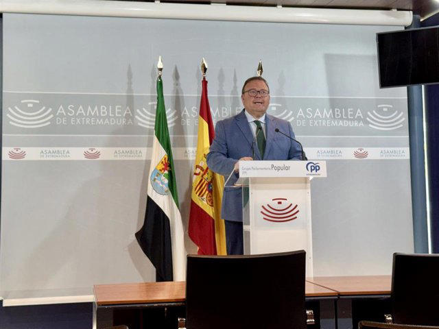 El PP dice que la "ocurrencia" de apoyar los PGEx si se cesa a los ...