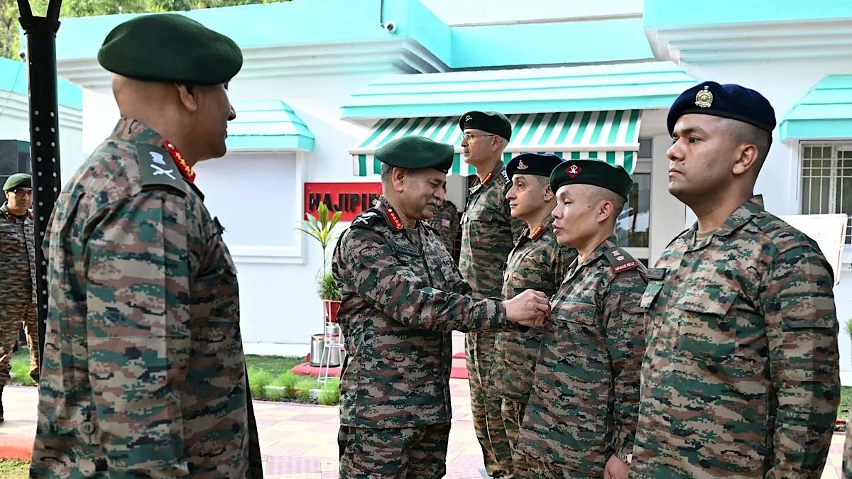 Army chief reviews multi-domain operations, felicitates veterans in ...