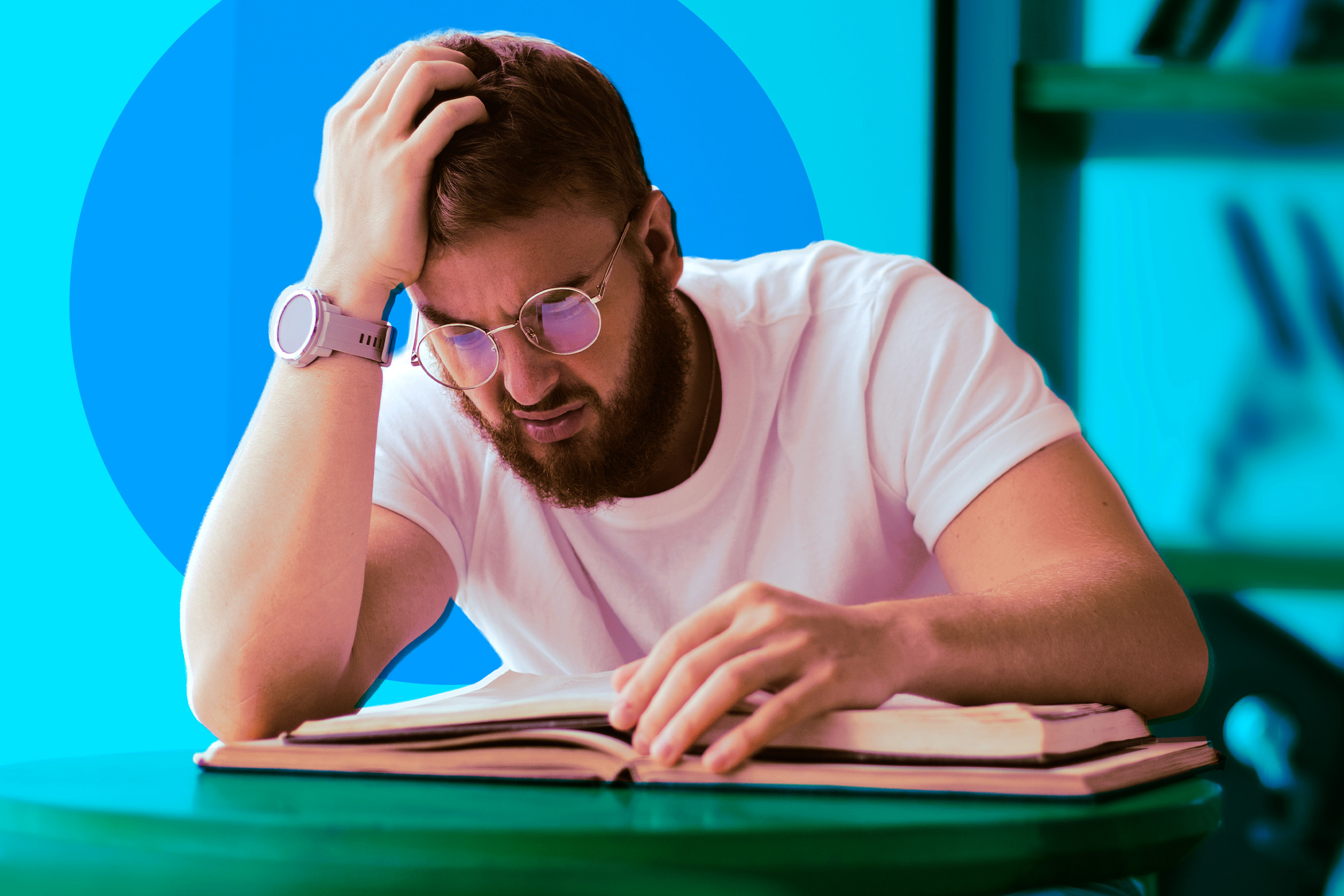 College students are rapidly losing the ability to read