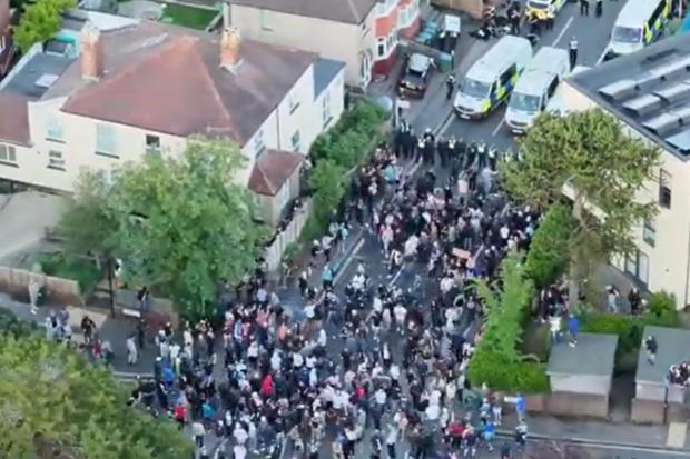 'Congratulations for the very quick response to the rent-a-mob' - Letter