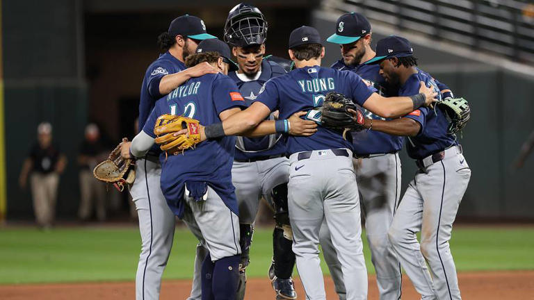 Latest MLB power rankings show Mariners' way to top of American League