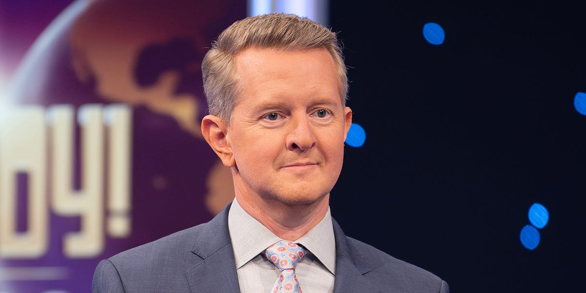 Fans are calling out Ken Jennings over his controversial comments about ...
