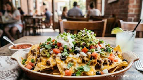 Cheesy & irresistible: Loaded nachos for snack lovers