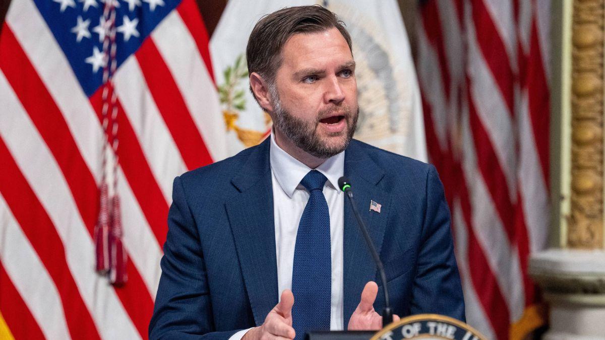 'Emaciated' J.D. Vance Sparks GLP-1 Rumors as Photo Exposes Vice ...
